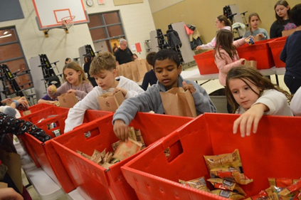 Gravely Elementary School Seadogs Support Local Students With Food ...